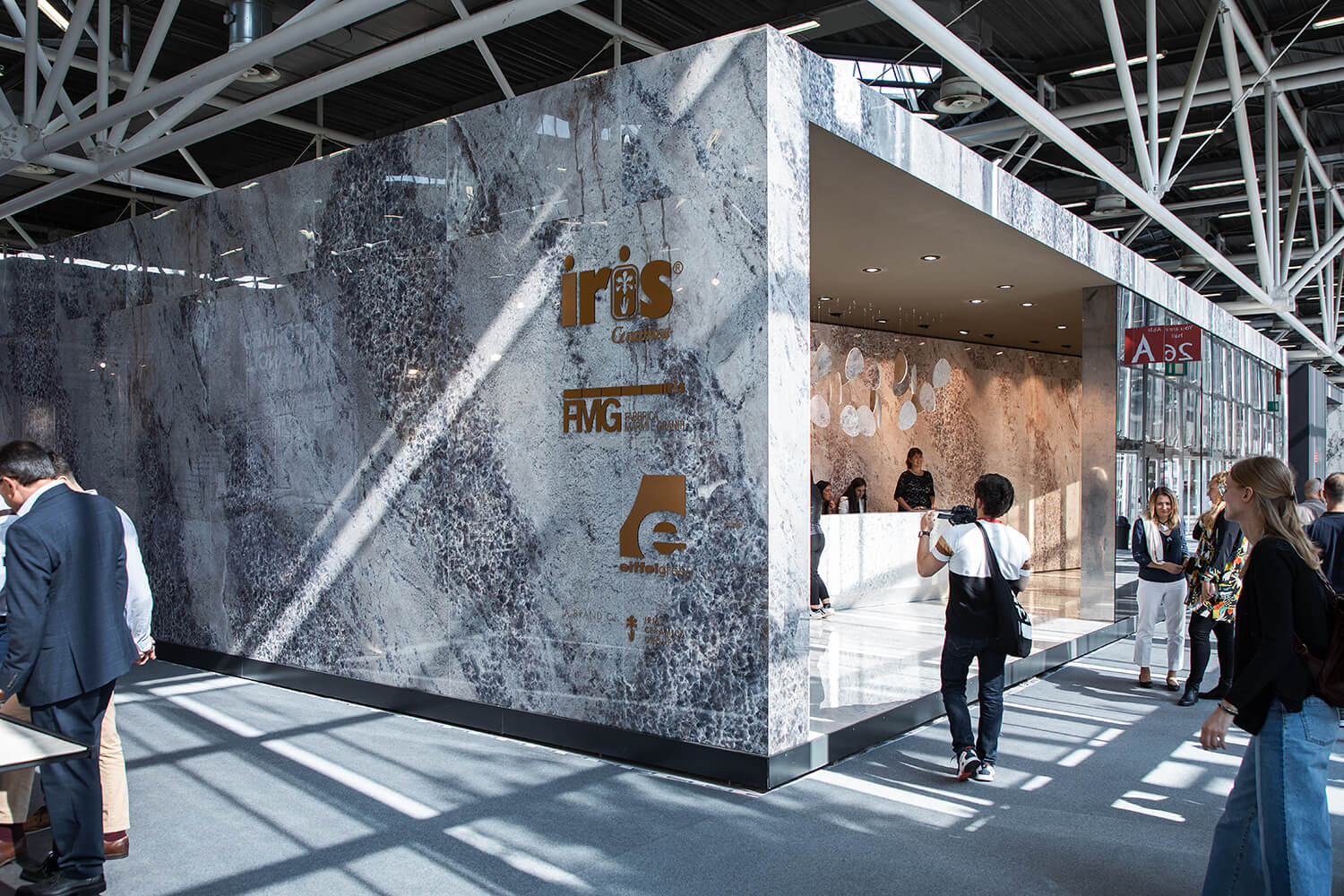 Iris Ceramica Group на Cersaie 2019